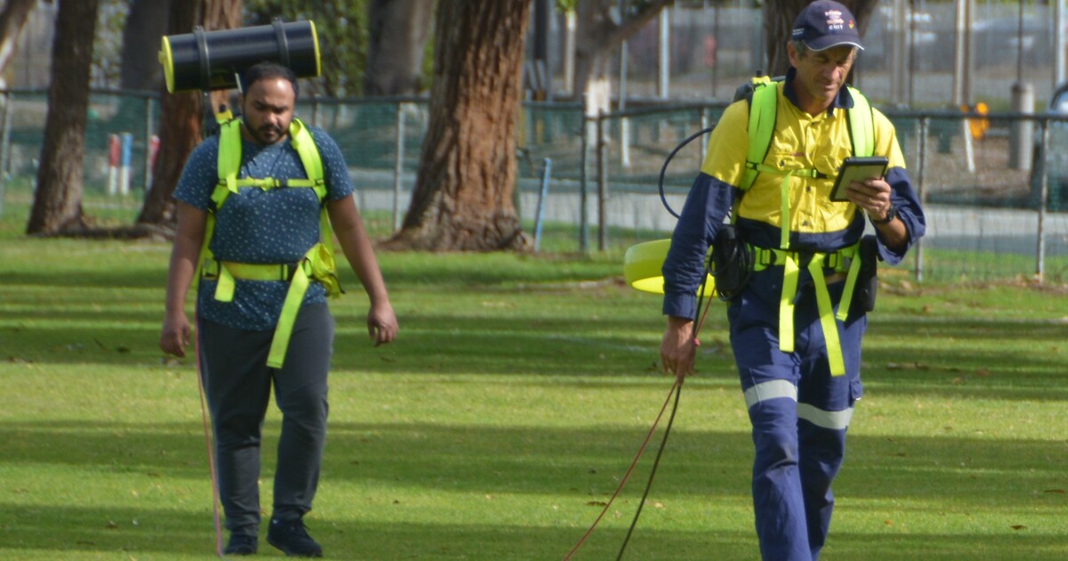 Electromagnetic TEM Products Loupe